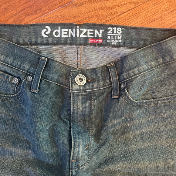 Denizen from Levi's | Jeans | Mens Denizen 28 Slim Straight Jeans ...